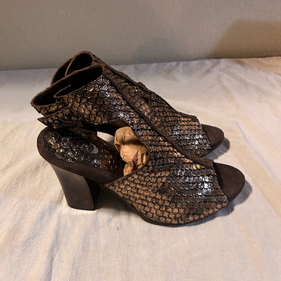Calleen Cordero | Shoes | Calleen Cordero Pia Heel Rosegold | Poshmark